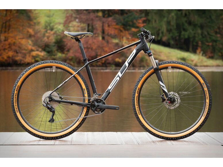 SUPERIOR XC 879 Matte Black/Silver/Olive 2022 | CYKLOKYJOVSKY.cz